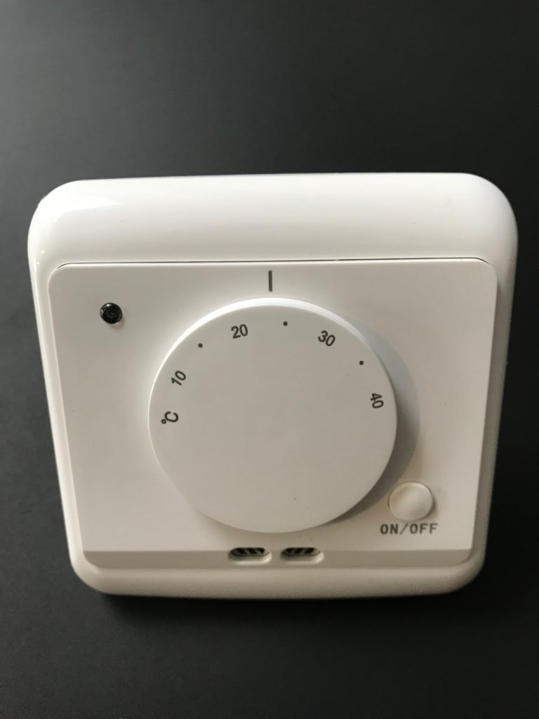 Manual Thermostat Controller | Artisan Flooring | Under Floor Heating
