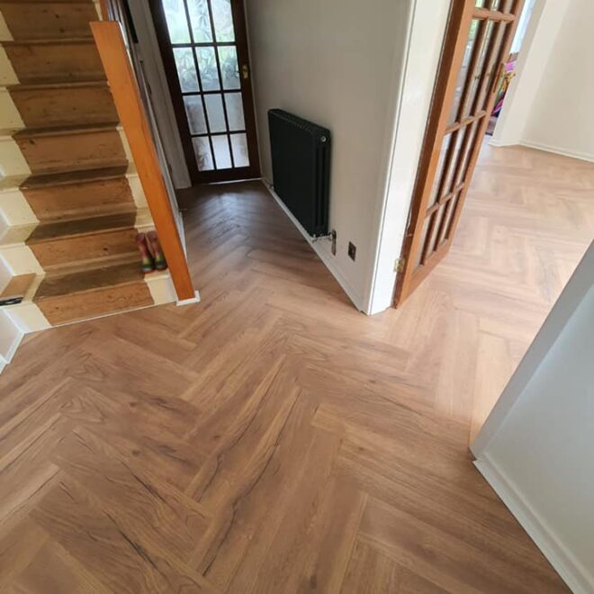 Shannon Oak Herringbone 12mm Laminate Flooring 600mm x 100 mm | Artisan ...