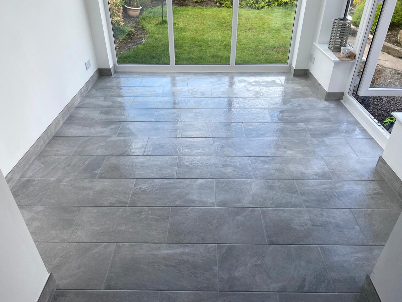Delta Dark Grey Matt White Porcelain Wall & Floor Tiles 600mm x 300mm ...